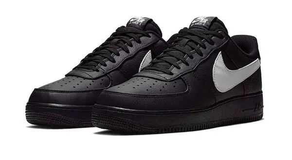 Nike Force 1 '07 Premium Sneakers - Black