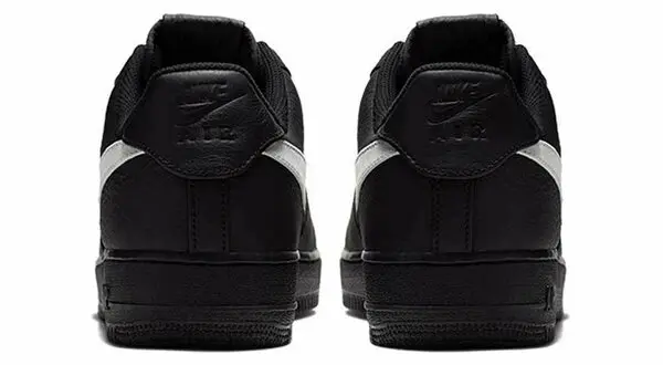 Nike Force 1 '07 Premium Sneakers - Black