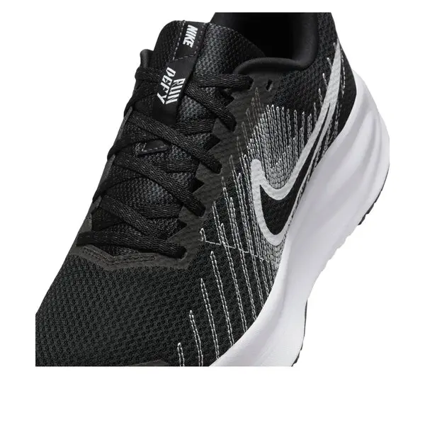 Nike Run Defy Athletic Sneakers - Black/white