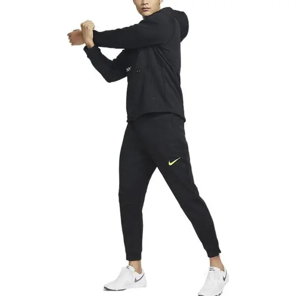 Nike Therma Joggers - Default Color