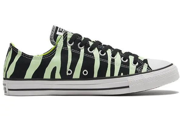 CONVERSE Chuck Taylor All Star Low Top Sneakers With Graphic Print - Black