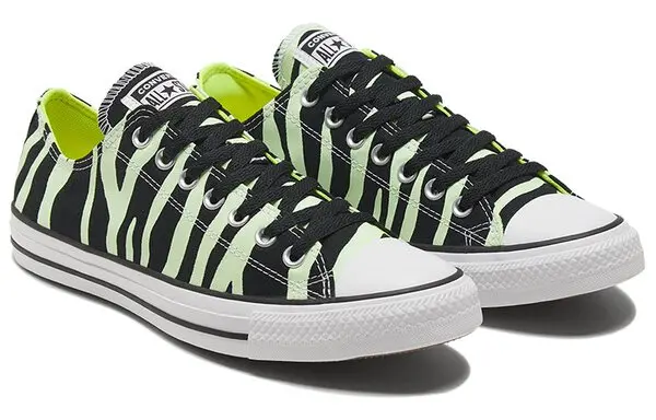CONVERSE Chuck Taylor All Star Low Top Sneakers With Graphic Print - Black