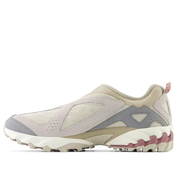 NEW BALANCE 610 Athletic Sneakers - Beige/grey