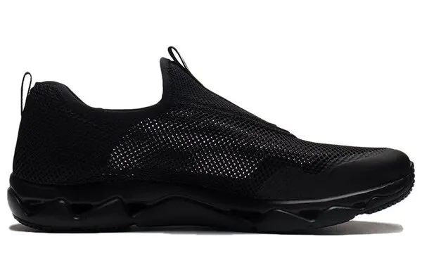 LI-NING Classic Running Shoes