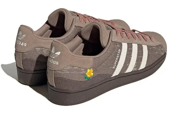 Adidas Originals Superstar Low Top Sneakers - Graybrown/light Gray/white