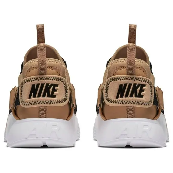 Nike Huarache City Low Sneakers