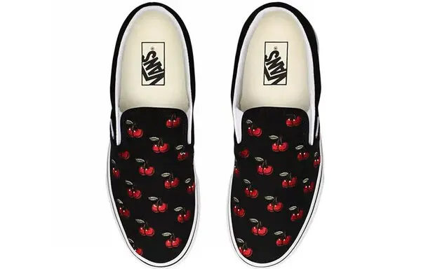 VANS Classic Slip-on "cherries" Casual Sneakers