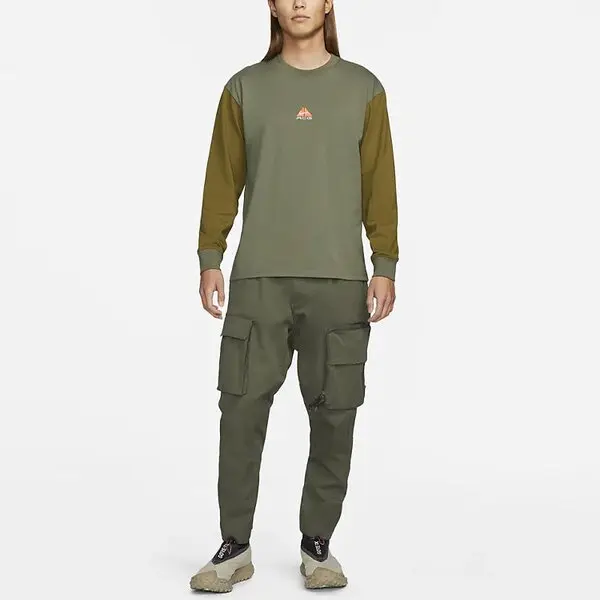 Nike Round Neck Pullover Colorblock Long Sleeves Green T-shirt