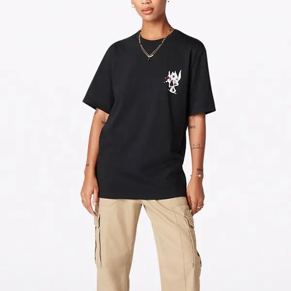 CONVERSE X Bugs Bunny Graphic T-shirt Asia Sizing