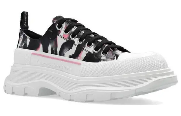 Alexander McQueen Tread Slick Sneakers - White/black/pink
