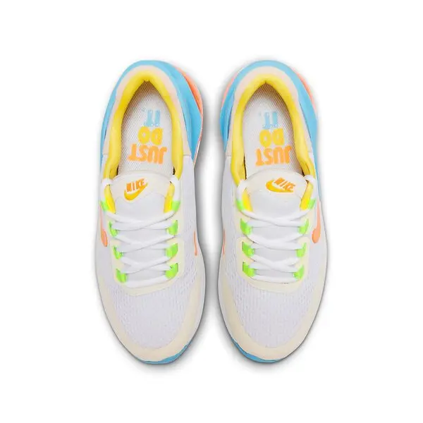 Nike Max 270 Go Sneakers