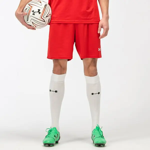 Under Armour Launch 7 Shorts - Red