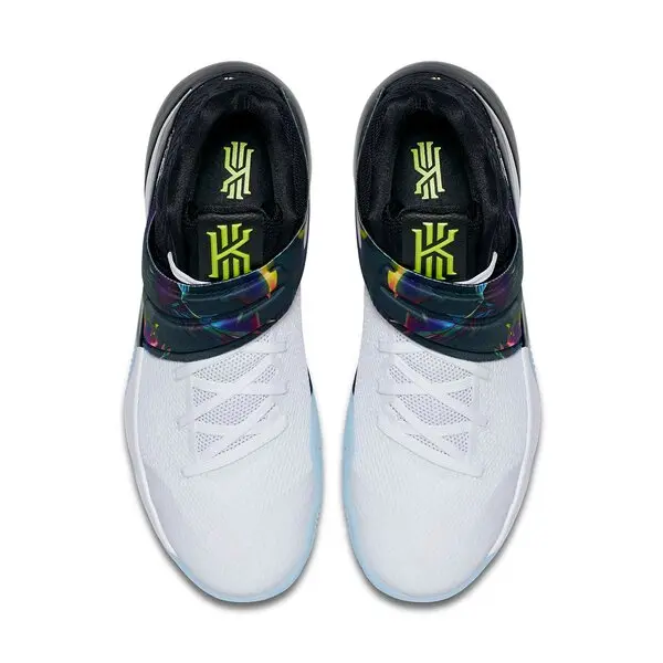 Nike Kyrie 2 "parade" Athletic Sneakers - White