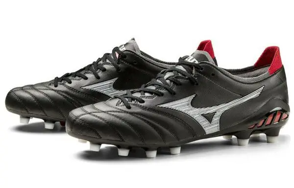 Mizuno Morelia Neo 3 Athletic Sneakers