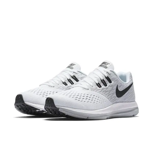 Nike Zoom Winflo 4 Athletic Sneakers