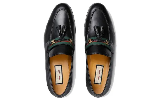 Gucci Interlocking G Tassel Leather Loafers
