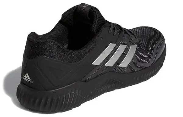 Adidas Aerobounce Low Top Sneakers