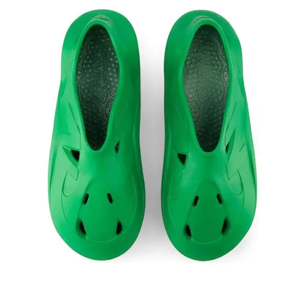 NEW BALANCE X Every Now & Then Fresh Foam X Rcvry Clogs - Green