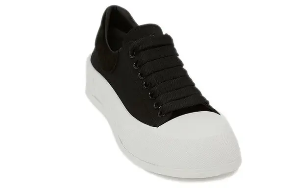 Alexander McQueen Deck Skate Plimsoll Lace Up - Black/white