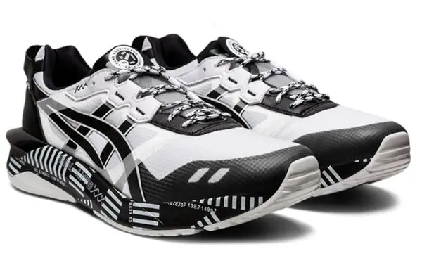 Asics Gel Lyte 30 'tokyo' Low Top Sneakers - Black/white