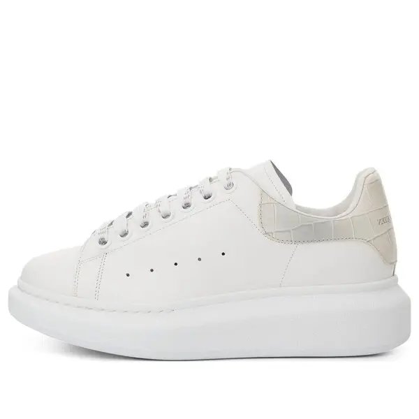 Alexander McQueen Oversized Low-top Sneakers - White/beige