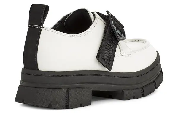 UGG Ashton Loafer