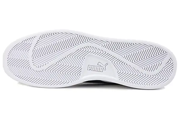 PUMA Smash V2 L Sneakers