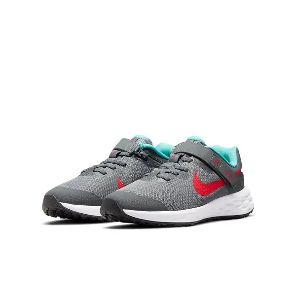 Nike Revolution 6 Flyease Athletic Sneakers