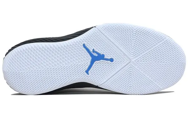 JORDAN Why Not Zer0.1 Pfx Basketball Sneaker - Black/pink