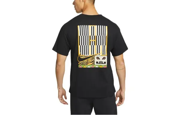 Nike Short Sleeve Graphic Print T-shirt