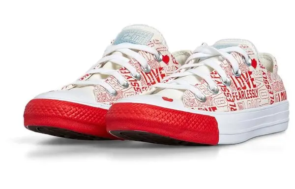 CONVERSE Chuck Taylor All Star Low Top Sneakers