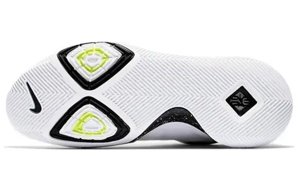 Nike Kyrie 3 "cookies And Cream" Basketball Sneakers - White/black