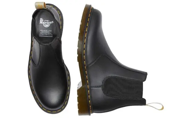 Dr. Martens 2976 Felix Vegan Chelsea Boots - Black