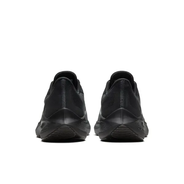 Nike Zoom Winflo 7 Running Shoes