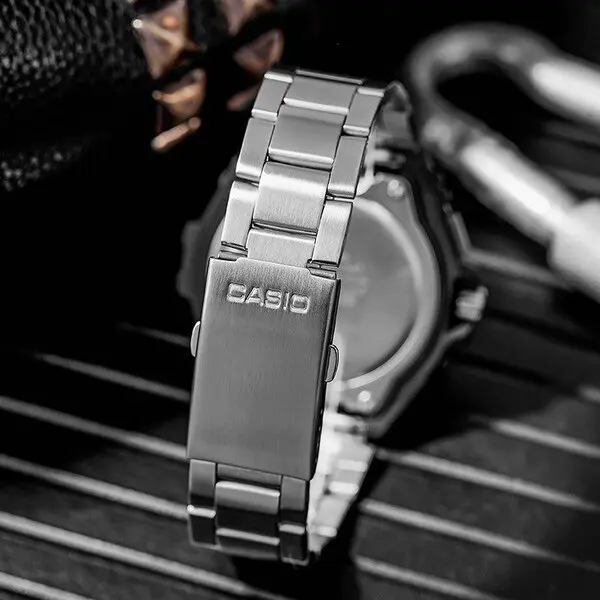 Casio Illuminator Analog Watch - Silver