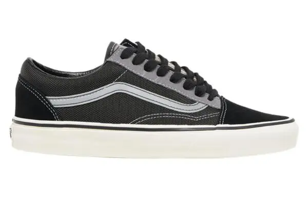 VANS Old Skool Low Top Casual Sneakers - Black/gray