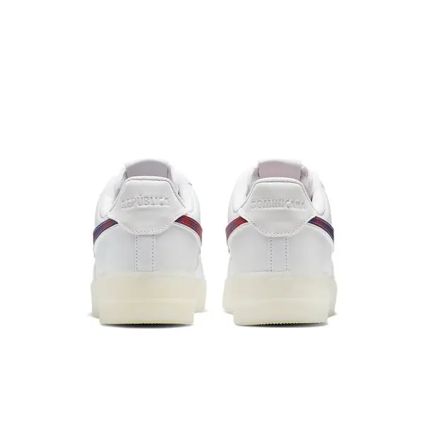 Nike Force 1 'de Lo Mio' Sneakers