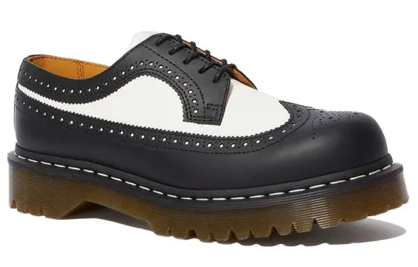 Dr. Martens 3989 Bex Smooth Leather Brogue Shoes