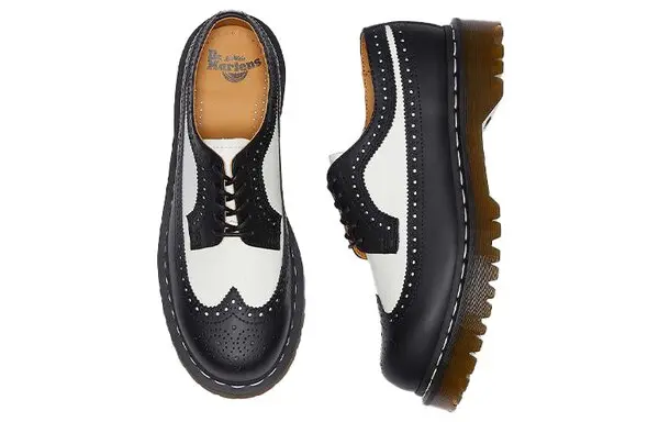 Dr. Martens 3989 Bex Smooth Leather Brogue Shoes
