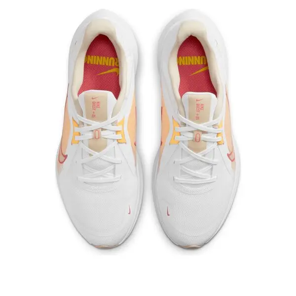 Nike Quest Sneakers - White/orange