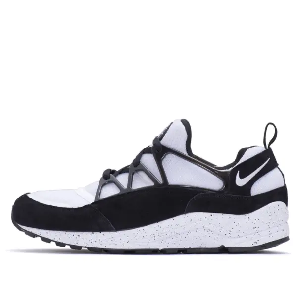 Nike Huarache Light Athletic Sneakers - Black/white