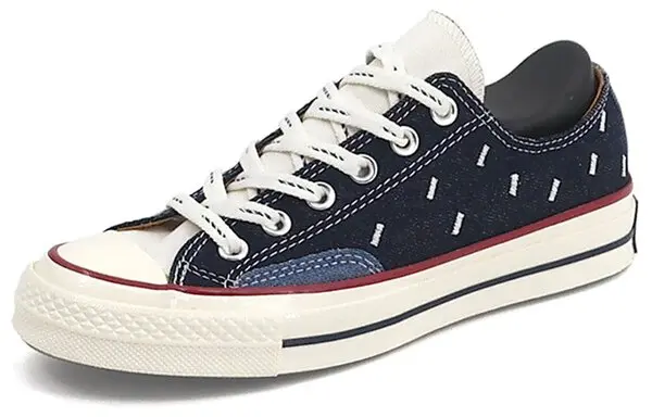 CONVERSE Chuck 70 Low Top Sneakers - Light Blue/white