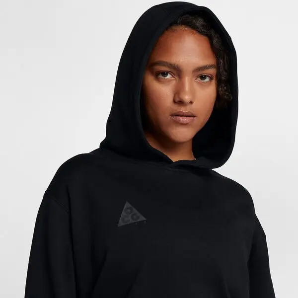 Nike Pullover Hoodie - Black