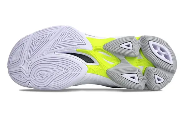 Mizuno Wave Lightning Z6 Athletic Shoes - White