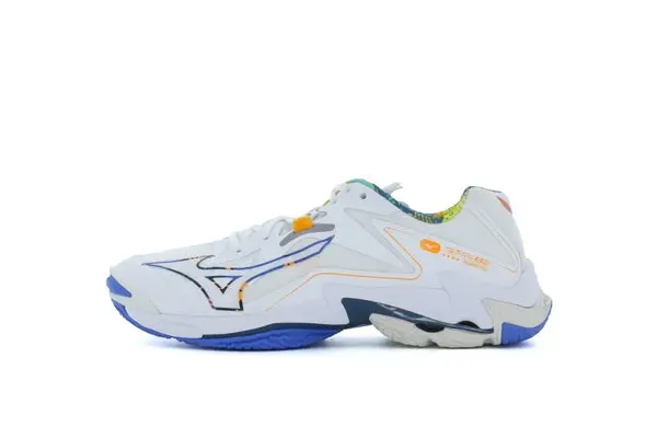 Mizuno Wave Lightning Z8 Athletic Sneakers - White