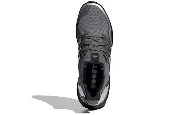 Adidas Ultraboost "silver Metallic" Sneakers - Grefou/silvmt/cblack