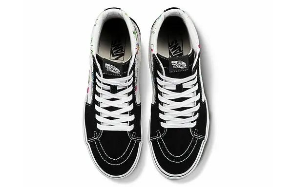 VANS Sk8-hi High-top Sneakers - Black/white