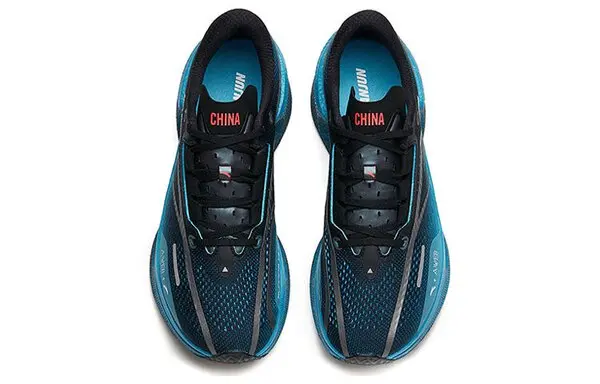ANTA Shock The Waves Sneakers