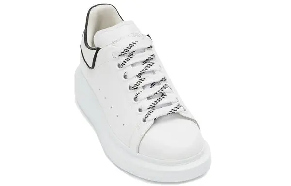 Alexander McQueen Oversized Sneakers - White/black
