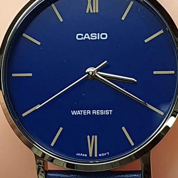 Casio Classic Minimalistic Analog Watch With Stainless Steel Strap